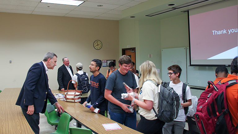 Newest Student Chapter Holds 1st General Meeting - IADC.org