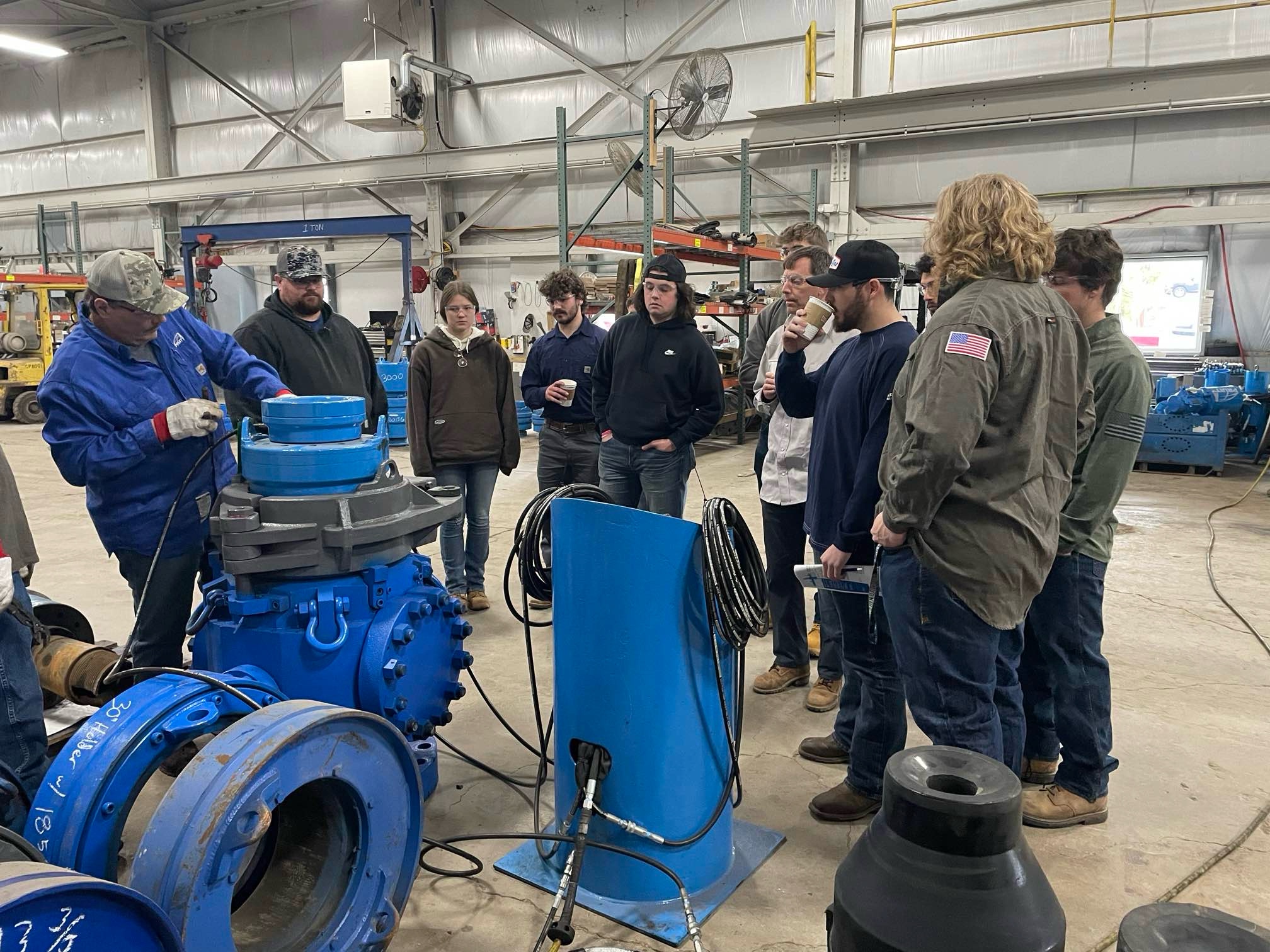 Marietta College Students Visit Pruitt Facility & Range Resources Rig ...